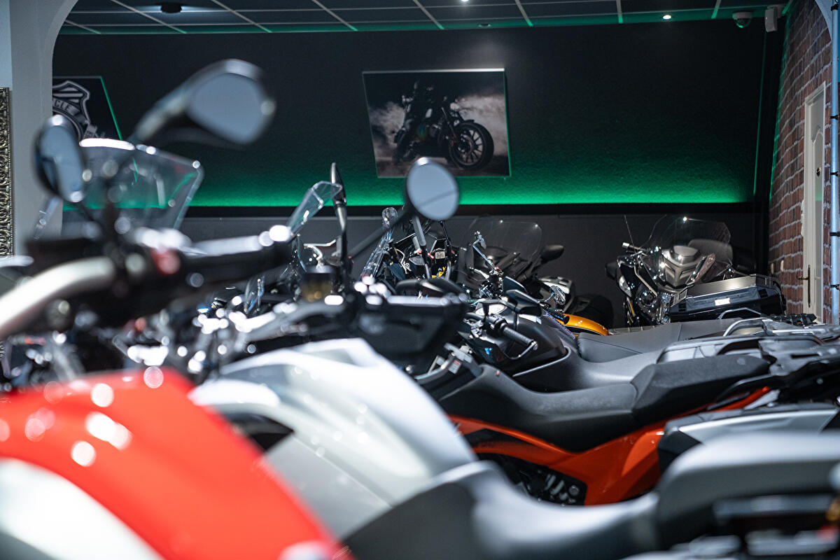 Premium motordealer en motor accessoire specialist - Bike en Ride